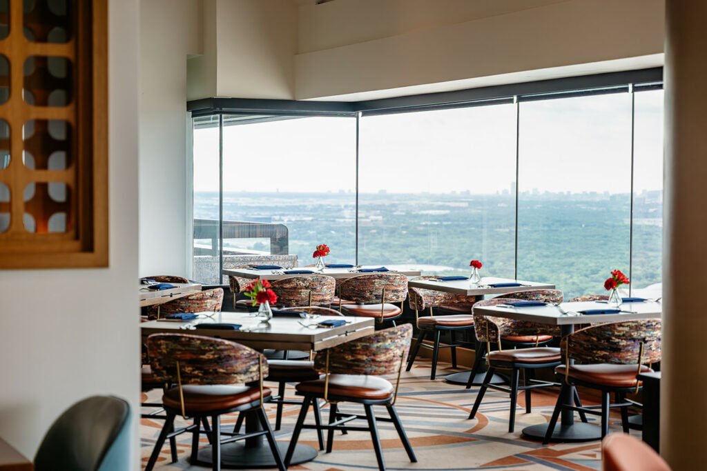 The Constellation Club - Thiel & Team