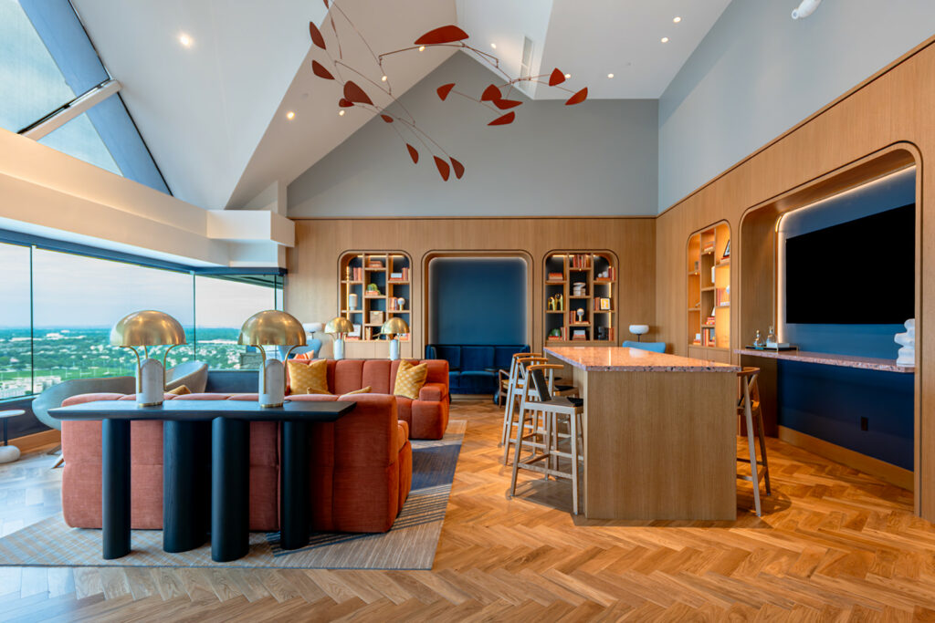 The Constellation Club - Thiel & Team